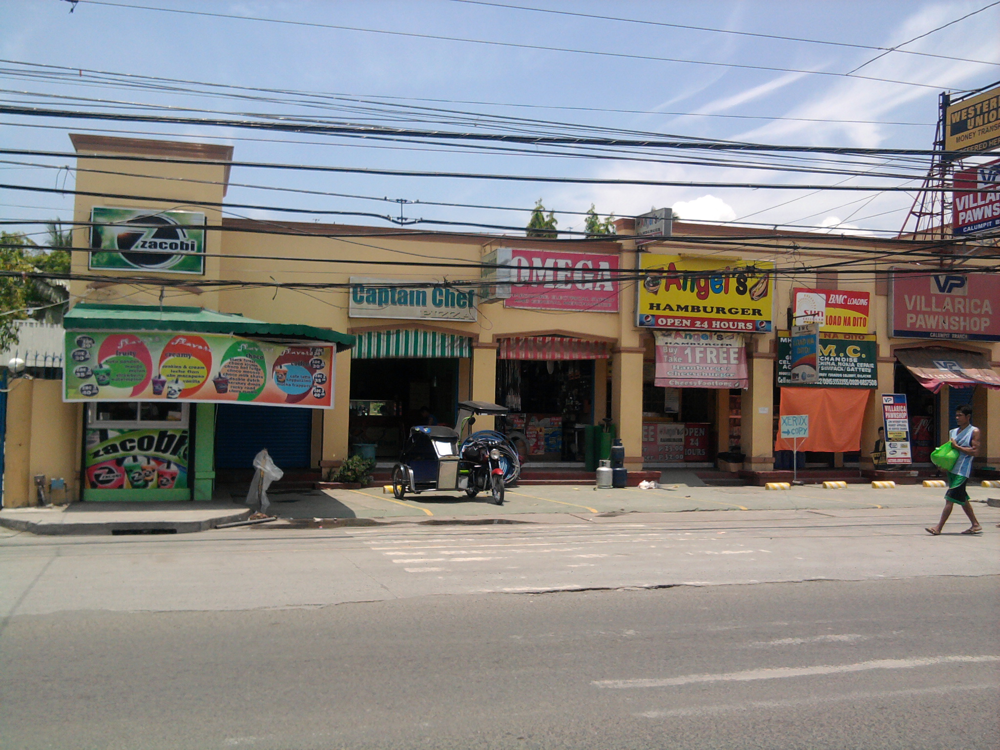 File:Commercial Building, Corazon, Calumpit, Bulacan.jpg - Philippines