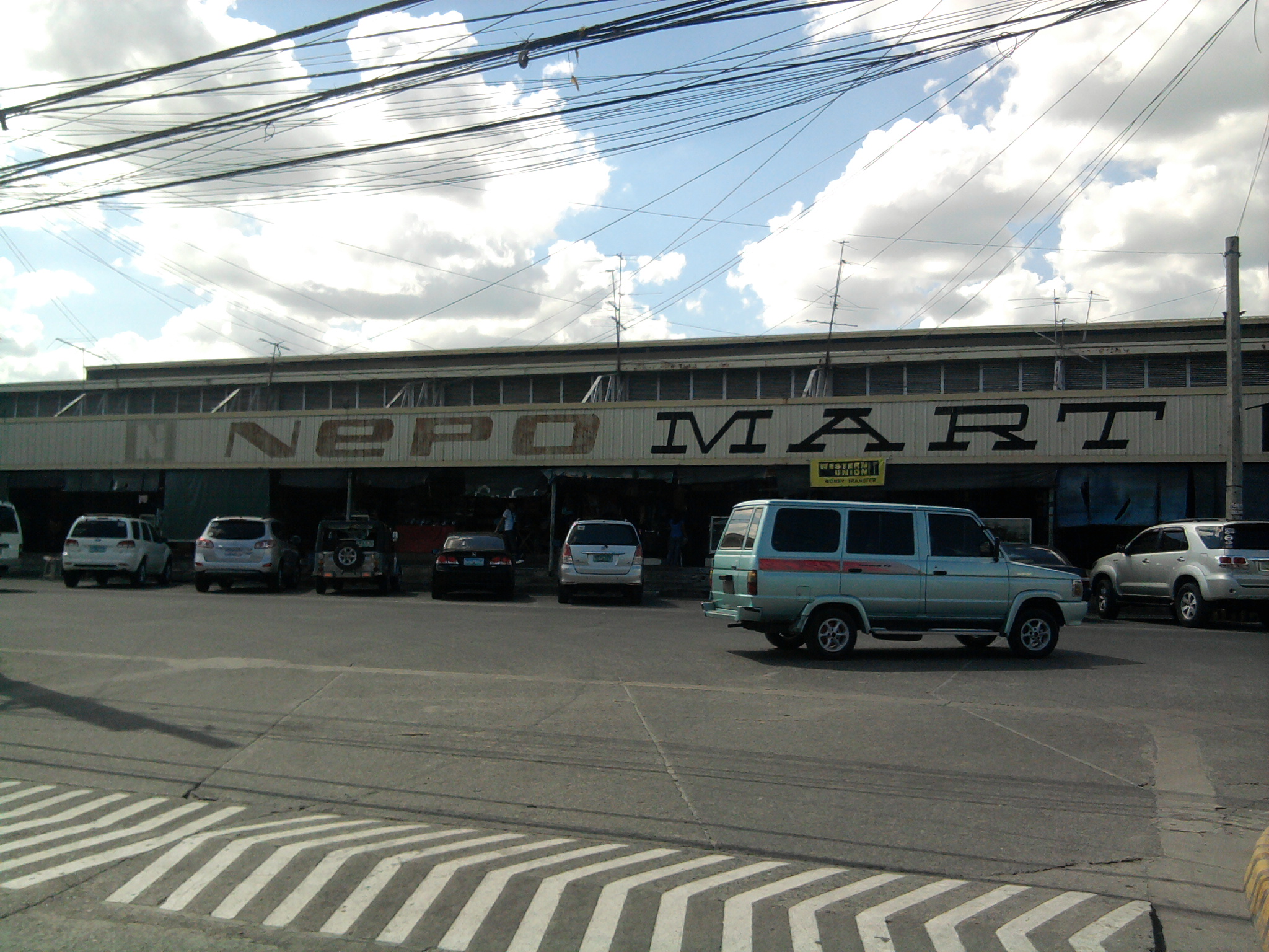 File:Nepo Mart Brgy. San Nicolas, Angeles City, Pampanga.jpg - Philippines