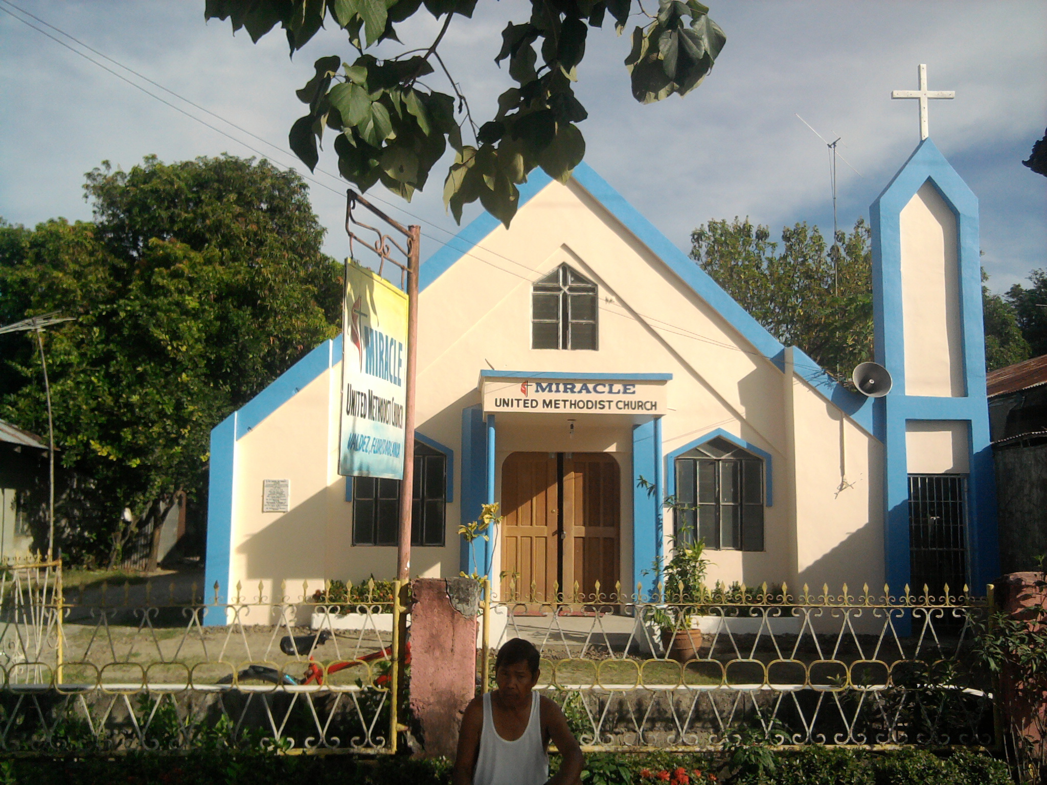 File:Miracle United Methodist Church Brgy. Valdez, Florida Blanca ...