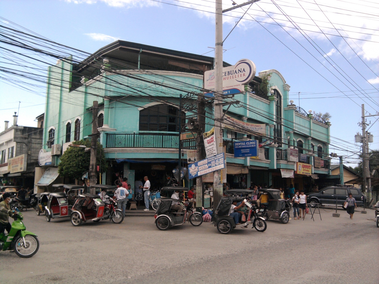 File:Commercial Bldg I Sindalan, San Fernando, Pampanga.jpg - Philippines