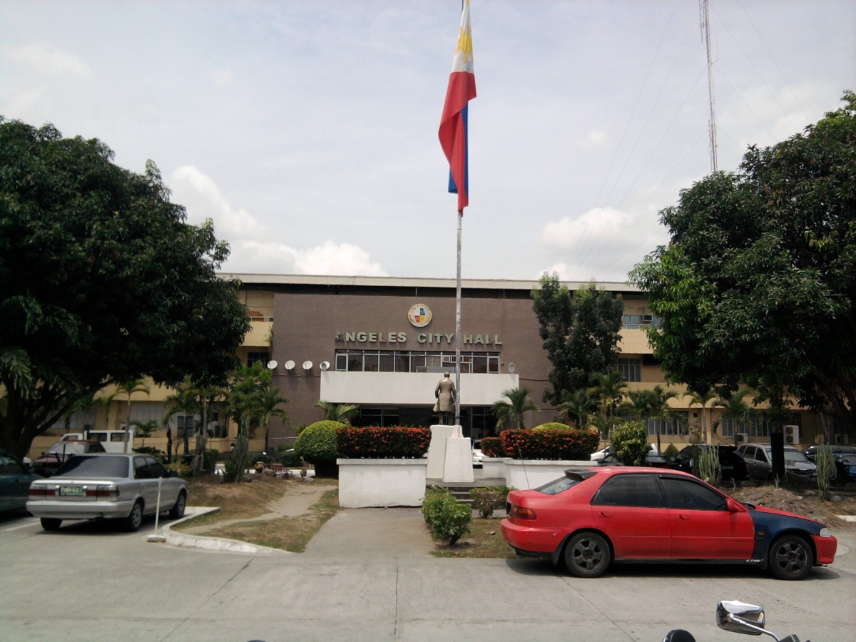 File:Angeles City Hall Building, Mc Arthur Hwy, Brgy. Maragul, Angeles ...